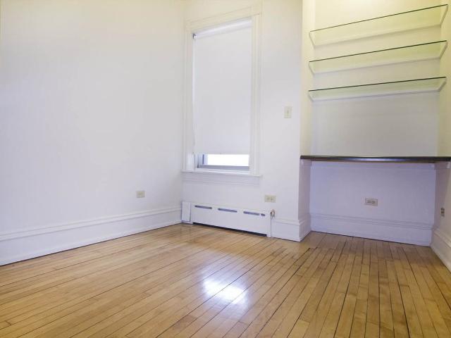 5533 S. Blackstone 4 Bedroom Apartment for Rent at 5533 S Blackstone Ave, Chicago, IL 60637 Hyde Park