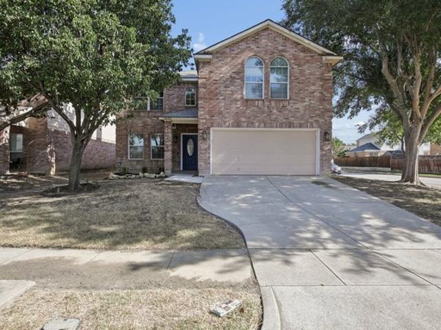 5533 Spring Ridge Dr, Watauga, TX 76137