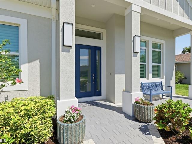 553 106th Ave N, Naples, FL 34108 | MLS #2026015 | Compass