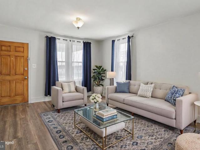 553 1/2 Mcallister