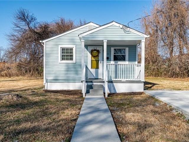 553 45th St, Newport News, VA 23607