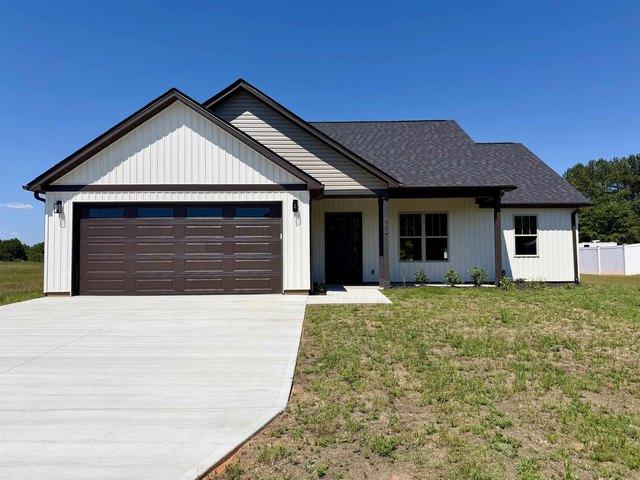 553 Bill Lattimore Rd, Chesnee, SC 29323