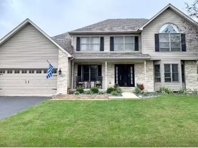 553 Danbury Drive, Oswego, IL 60543