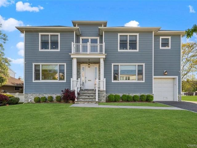 553 Derby Ave, Woodmere, NY 11598