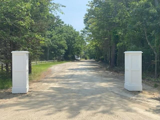 553 Main St, Westhampton Beach, NY 11978 | Compass