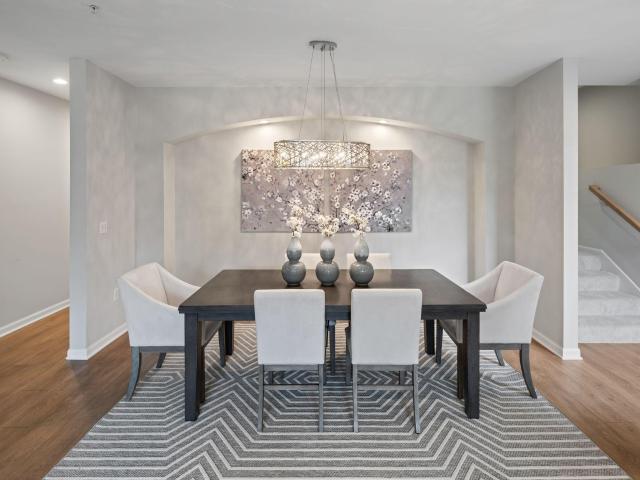 553 S 10th St, Minneapolis, MN 55404 | MLS #7063 | Compass