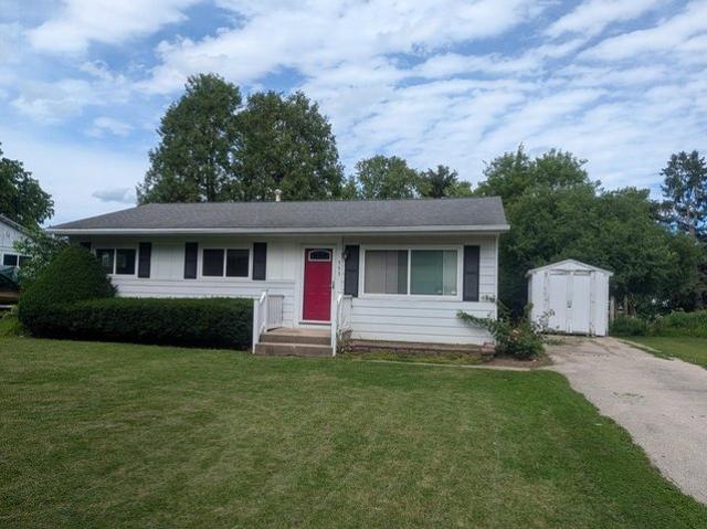 553 Park Ave, Delavan, WI 53115