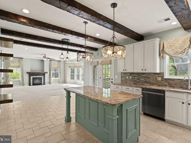 553 windermere dr