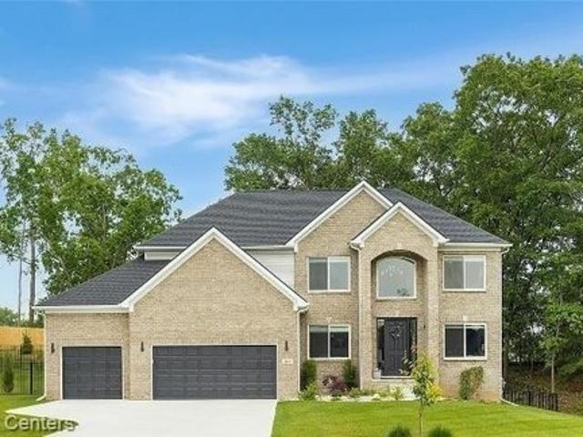 5544 Morgan Lake Dr, Independence, MI 48348