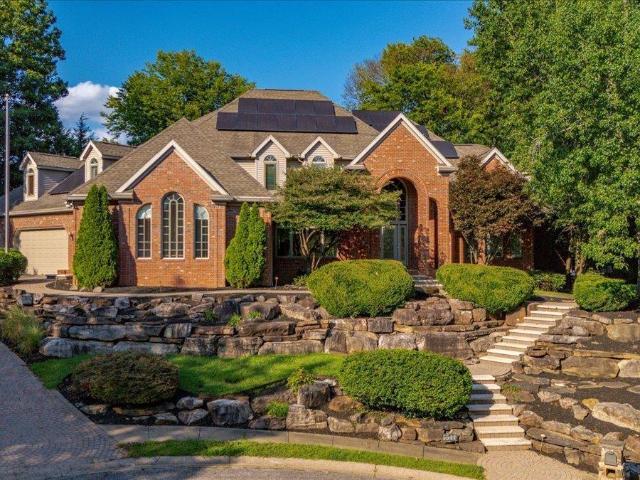 5544 Crimson Court