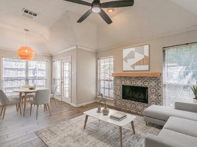 5544 Greenview Court