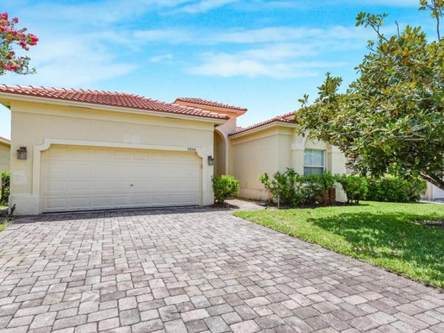 5544 Spanish River Rd, Fort Pierce, FL 34951