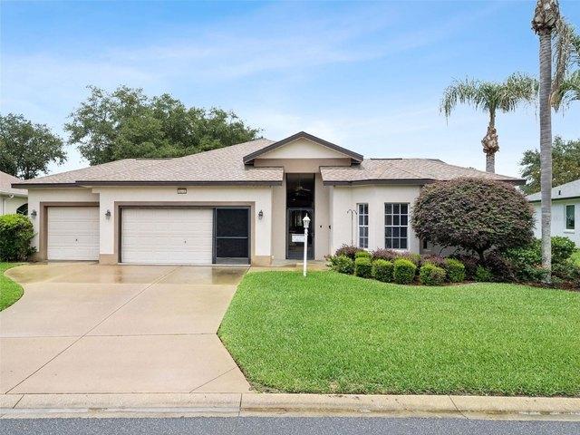 5545 Squires Dr, Leesburg, FL 34748