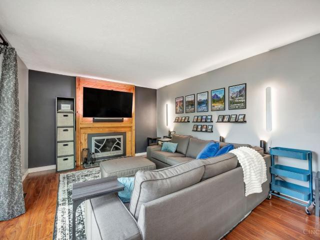 5546 Dogwood Court