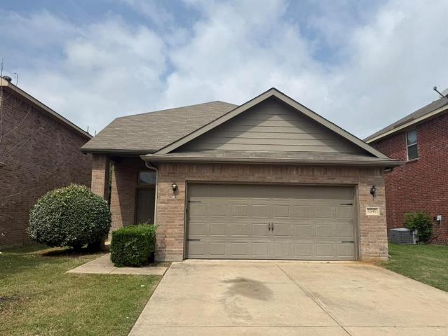 5548 Thunder Bay Dr, Fort Worth, TX 76119 | MLS #21251 | Compass