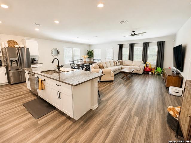 5549 Black Walnut