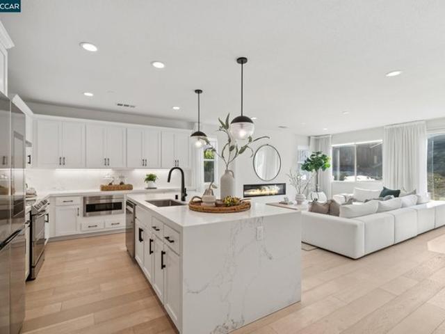 5549 Promontory Way, Antioch, CA 94531