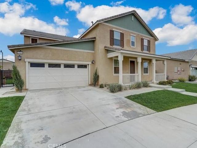 5549 Royal Oaks Wy, Fontana, CA 92336