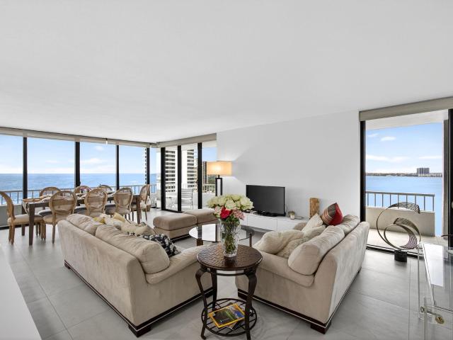 5540 N Ocean Dr, Unit 14B, Singer Island, FL 33404 | MLS #R11153
