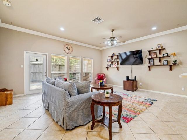 5540 Oso Parkway 26