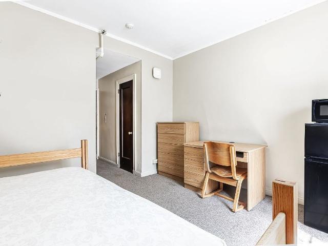 5540 Hyde Park by 3L Living Studio Apartment for Rent at 5540 S Hyde Park Blvd, Chicago, IL 60637 Hyde Park