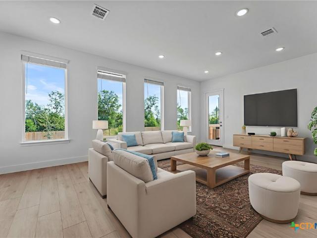 5540 Paschal Park