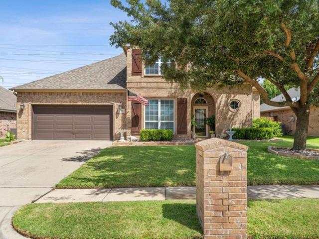 5540 Plata Ln, Benbrook, TX 76126