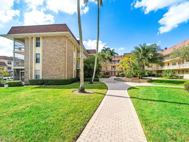 5540 Tamberlane Cir, Unit 221, Palm Beach Gardens, FL 33418 | MLS #R11143 | Compass