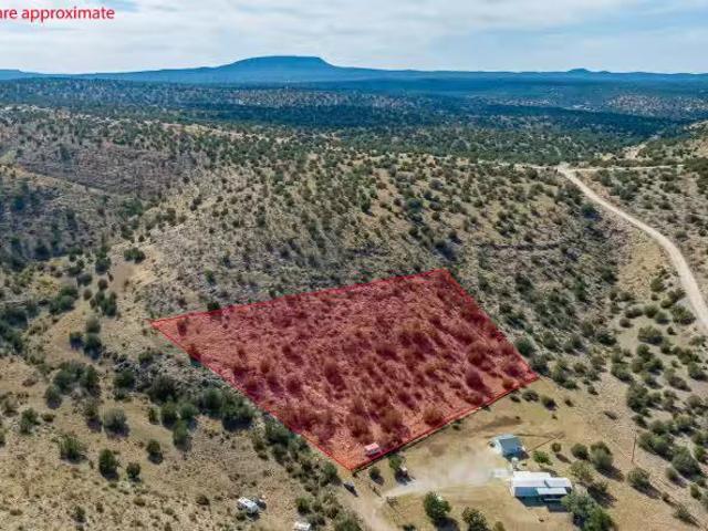 55410 N Exeter Ln #837, Seligman, AZ 86337 MLS 6777100