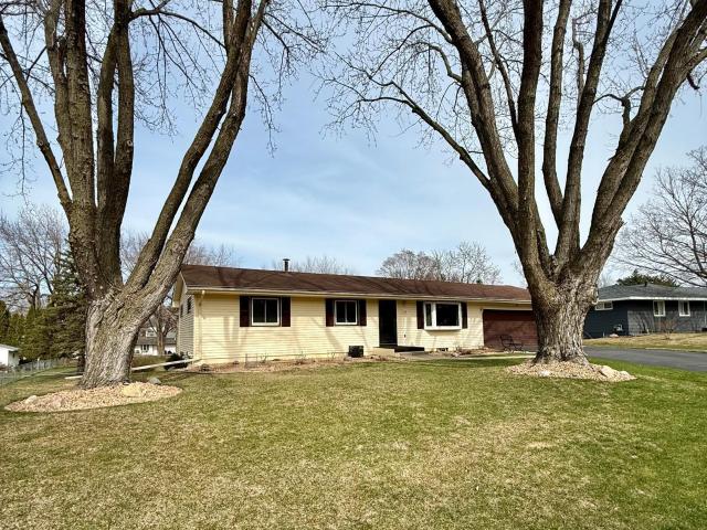 5541 Eliason Dr, Bloomington, MN 55437 | MLS #7049 | Compass