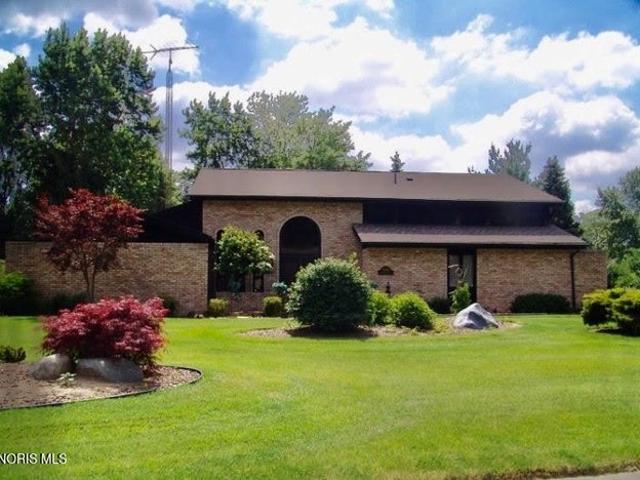 5541 Larchwood Ln, Toledo, OH 43614