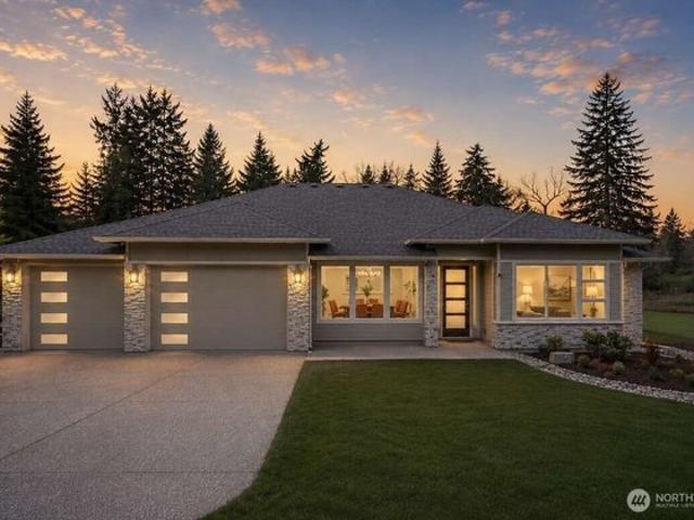 5541 Skyfall Pl NW, Bremerton, WA 98312