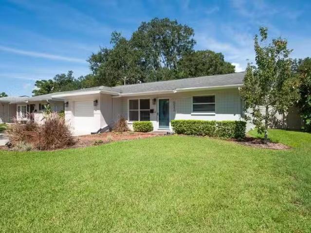 5542 Atlantic Ave N, Saint Petersburg, FL 33703 MLS U8254459