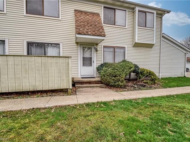 5542 Bretton Ct Apt A, Willoughby, OH 44094