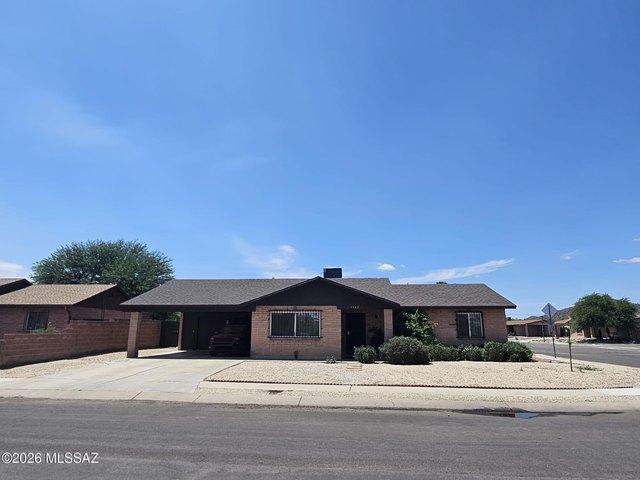 5542 S Oak Ridge Dr, Tucson, AZ 85746