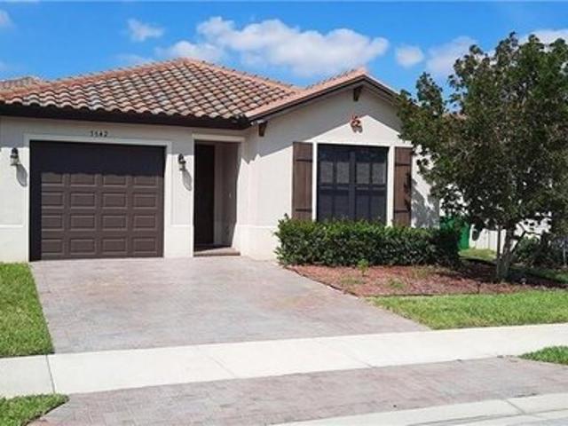 5542 Useppa Dr, Ave Maria, FL 34142