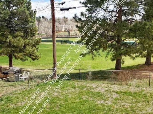 5542 5554 S. Grant St. 2 Bedroom Apartment for Rent at 5542 S Grant St, Littleton, CO 80121