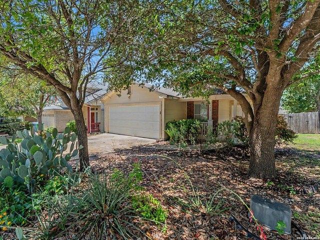 5543 Christina Path, San Antonio, TX 78247