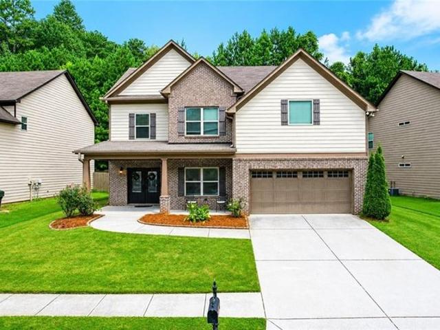 5543 Leaf Ridge Ln, Buford, GA 30518