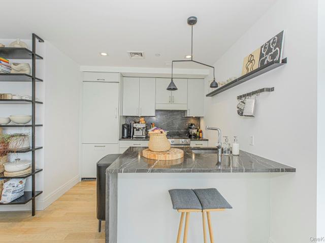 554 4th Avenue, Unit 7B