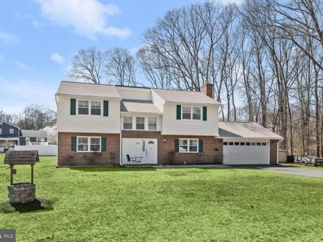 554 Cardinal Dr, Pasadena, MD 21122