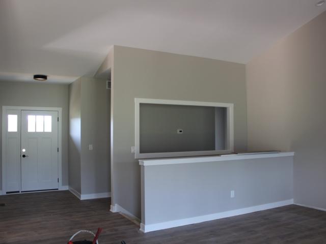 554 Creekside Circle
