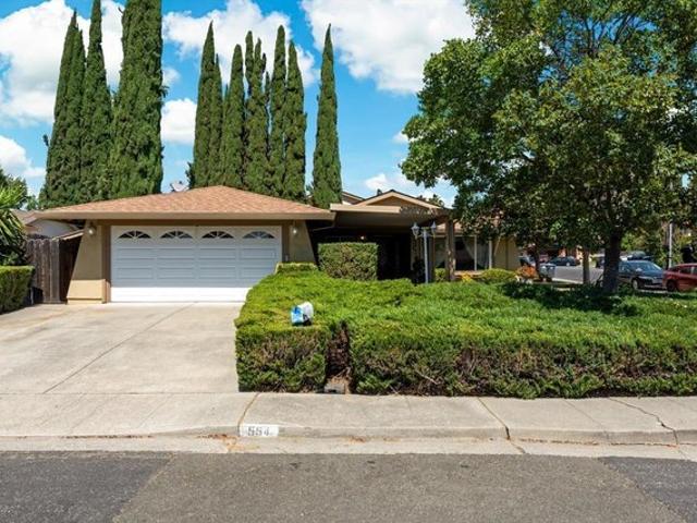554 Asbury Ln, Fairfield, CA 94533