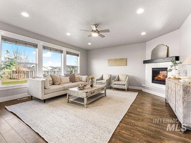 554 E Sicily Drive