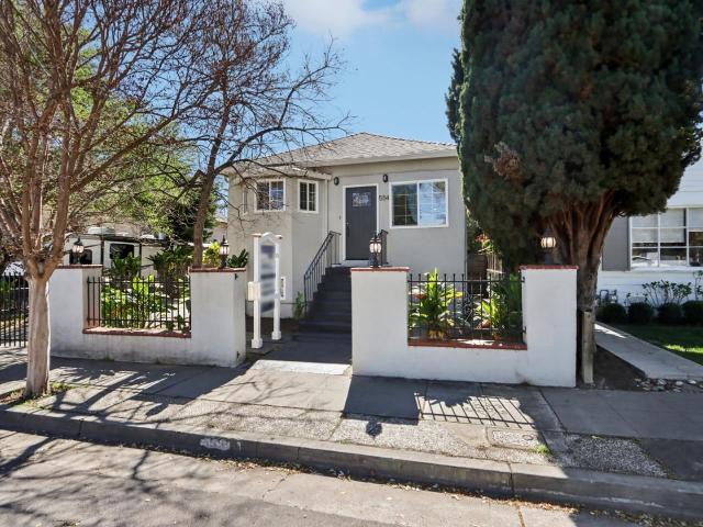 554 Fisk Avenue