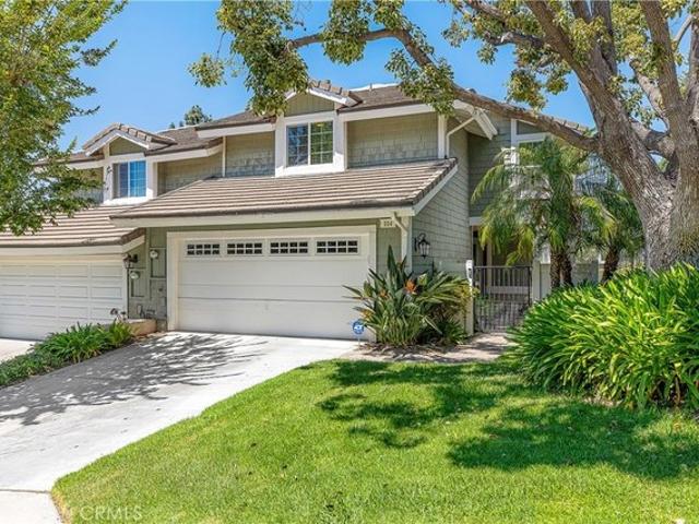 554 S Indian Trl, Anaheim, CA 92807