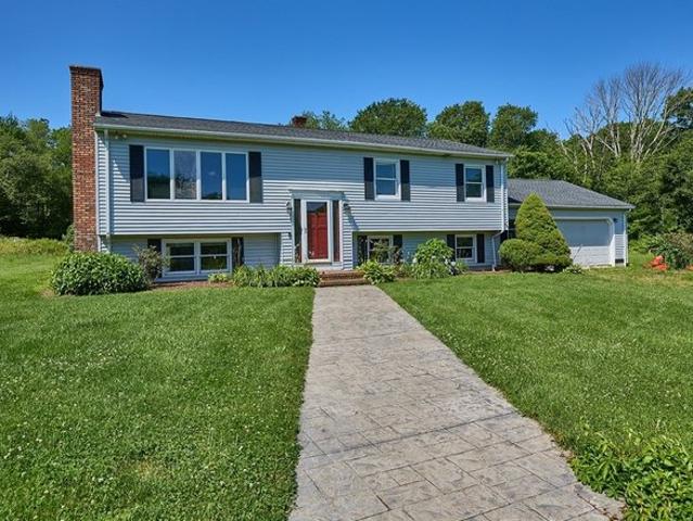 554 Sharps Lot Rd, Swansea, MA 02777
