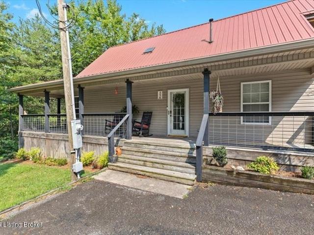 554 Pne Vly Ct, Lebanon Junction, KY 40150