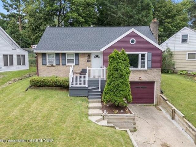 554 Pacific Pkwy, Lansing, MI 48910