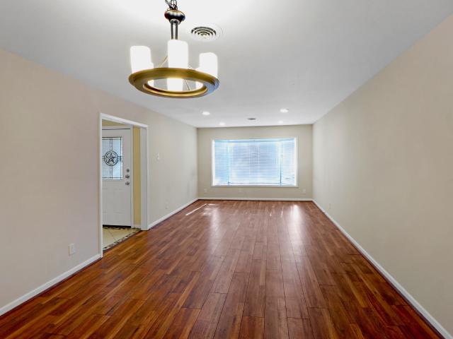 5554 Beechnut Street